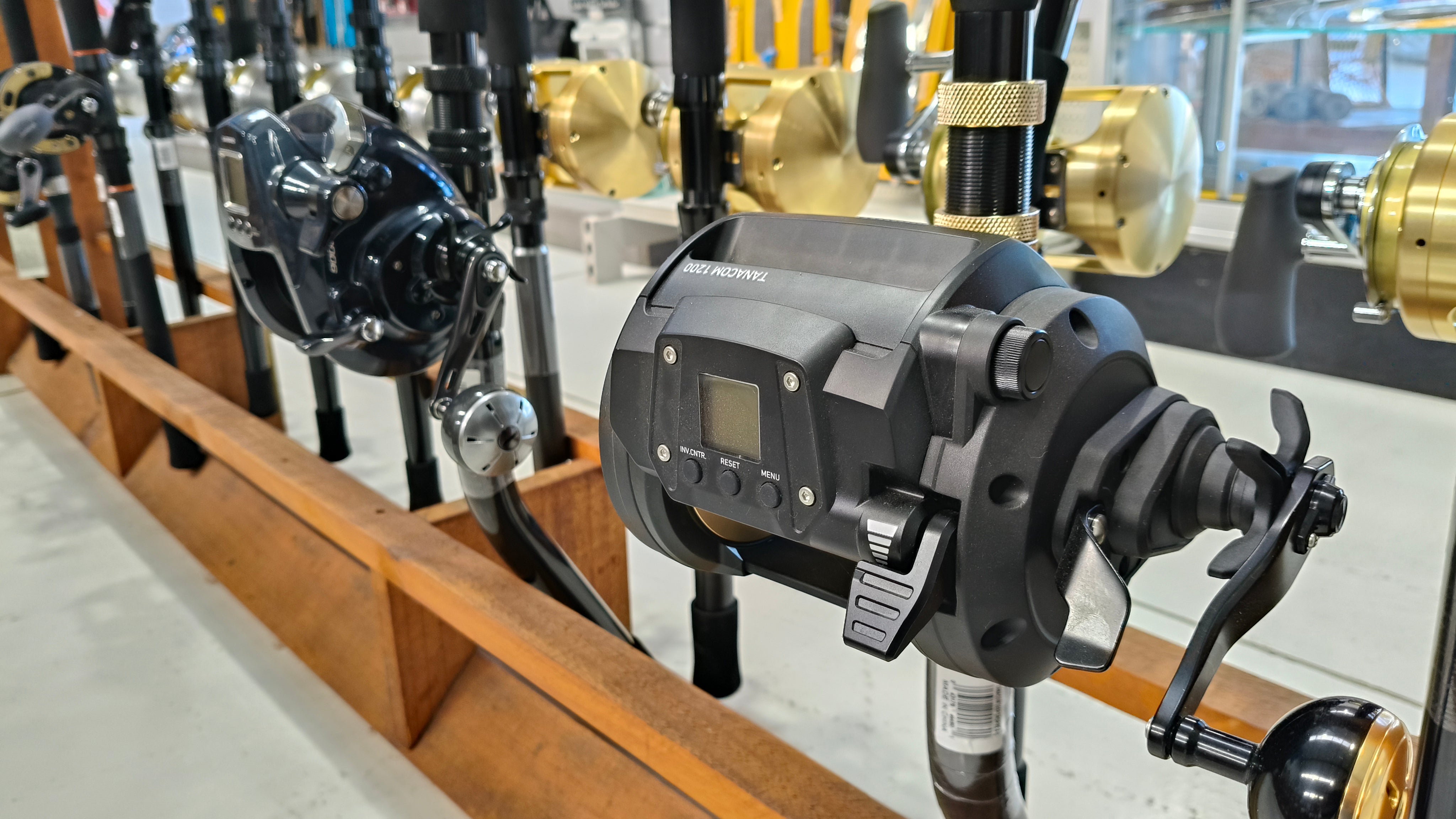 Electric Reels – Warren Hay Marine